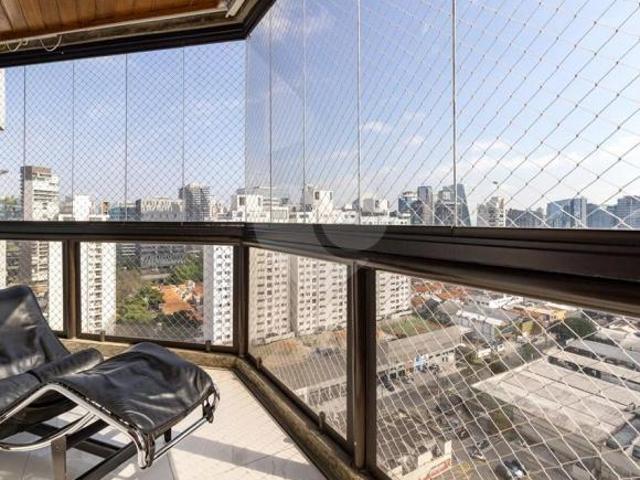 Apartamento com 3 quartos à venda em Vila nova conceição SP
