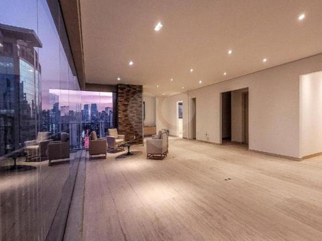 Apartamento com 3 quartos à venda em Vila nova conceição SP