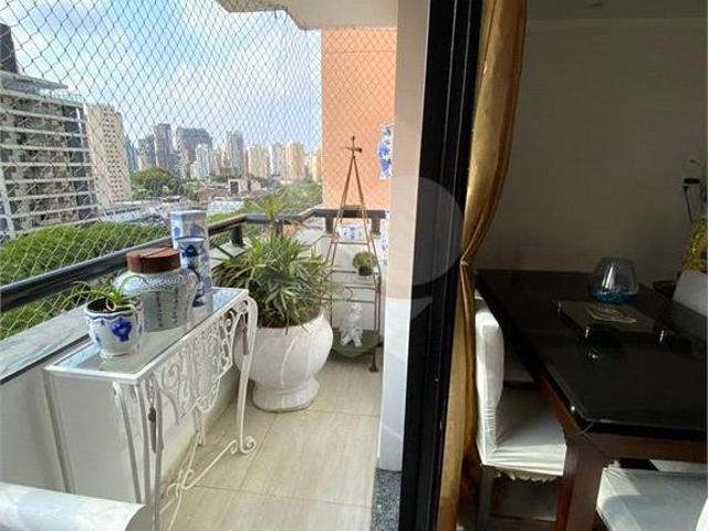 Apartamento com 3 quartos à venda em Vila olímpia SP