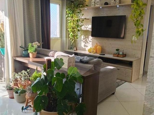 Apartamento com 3 quartos à venda em Vila paiva SP