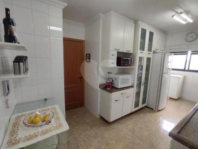 Apartamento com 3 quartos à venda em Vila Pereira Barreto SP