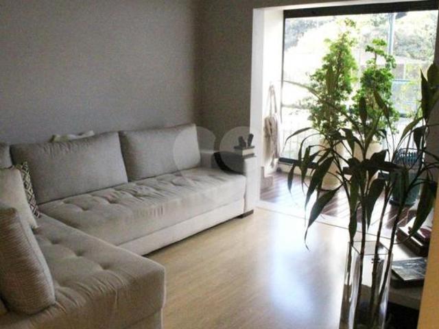 Apartamento com 3 quartos à venda em Vila Pompéia SP