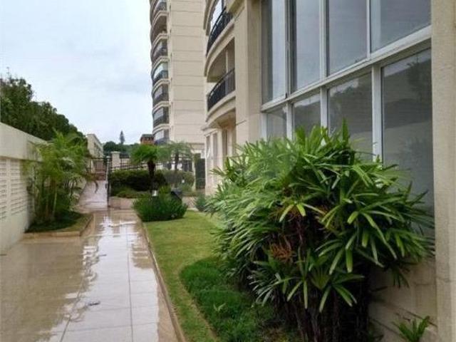 Apartamento com 3 quartos à venda em Vila sônia SP