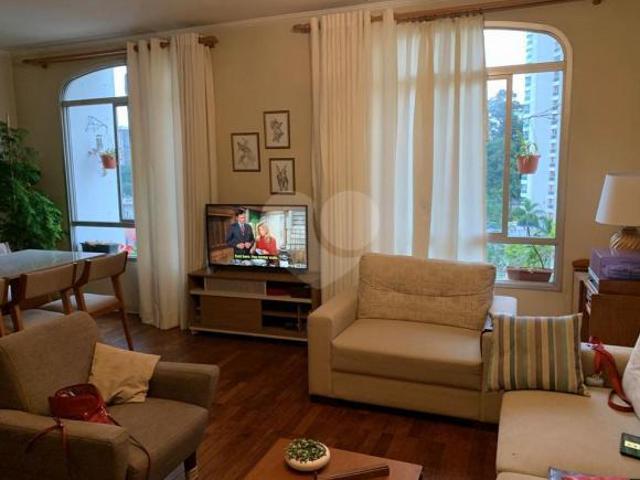 Apartamento com 3 quartos à venda em Vila Sofia SP