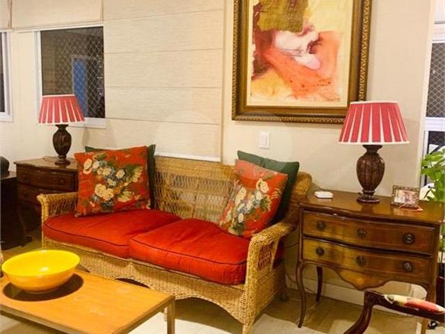 Apartamento com 3 quartos à venda em Vila Suzana SP
