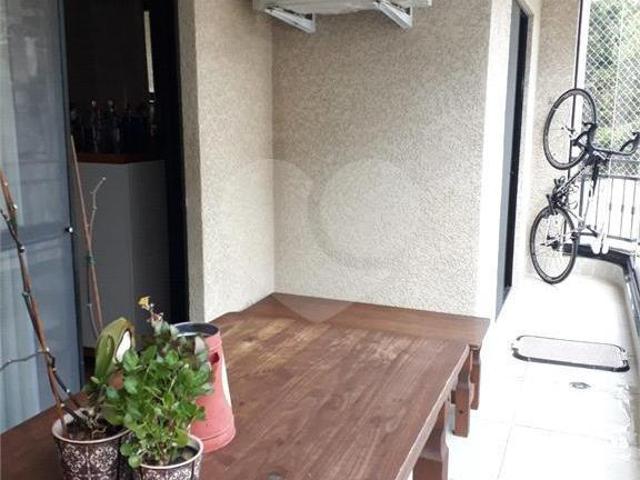 Apartamento com 3 quartos à venda em Vista Alegre SP