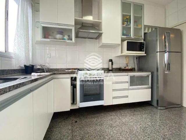 Apartamento com 3 Quartos sendo 1 Suíte à Venda, 90m², 2 Vagas, Bairro Itapoã, próximo ao Shopping V