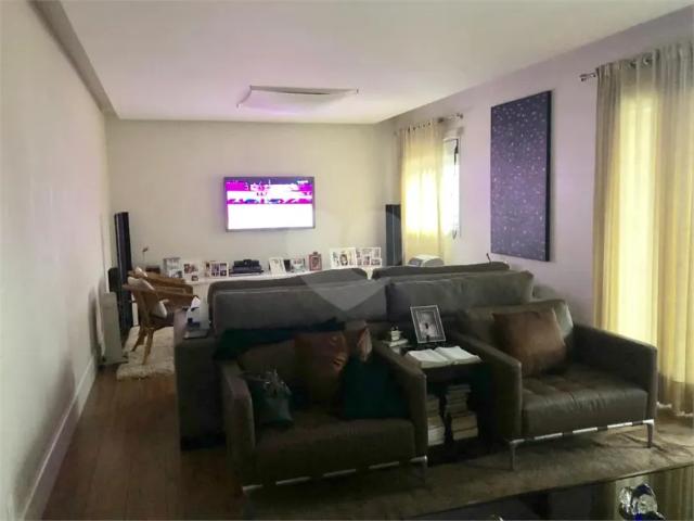 Apartamento com 3 quartos à venda ou para locação em Santana SP