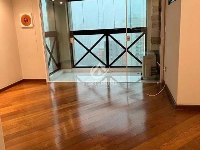 Apartamento com 3 quartos à Venda, Moema São Paulo
