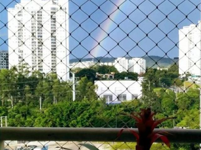 Apartamento com 3 quartos à venda no Condomínio Alphaview Barueri