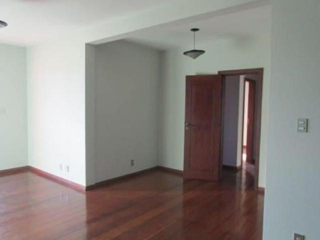 Apartamento com 3 quartos à venda no Bairro Centro Uberlândia/MG