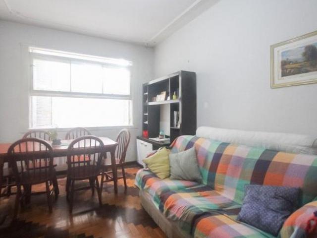 Apartamento com 3 quartos à venda no bairro rio branco, Porto Alegre