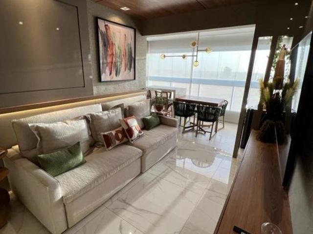 Apartamento com 3 quartos à venda no Bairro Santa Mônica Uberlândia/MG