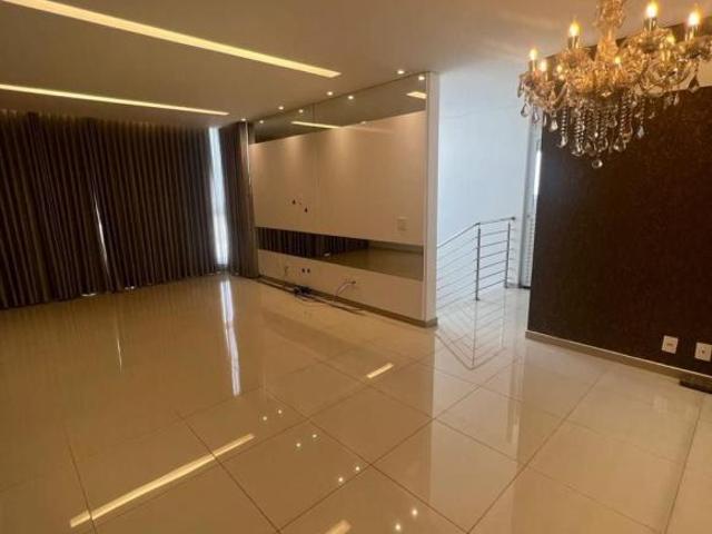 Apartamento com 3 quartos à venda no bairro Santa Mônica Uberlândia/MG