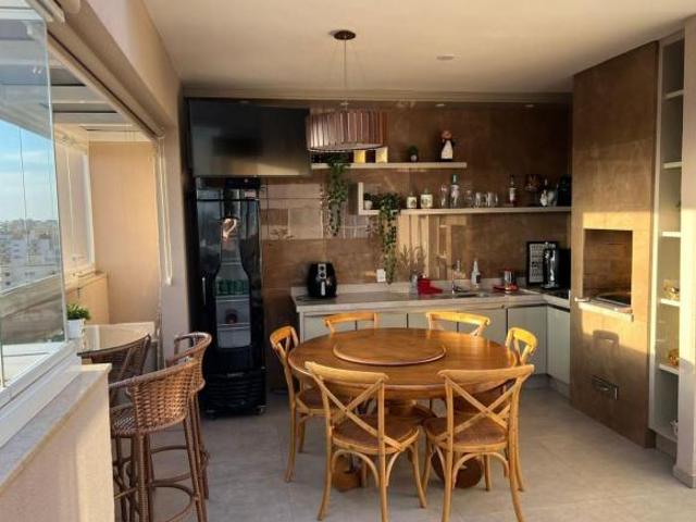 Apartamento com 3 quartos à venda no Bairro Santa Mônica Uberlândia/MG