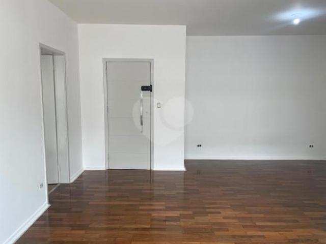 Apartamento com 3 quartos a venda no JARDIM PAULISTA!