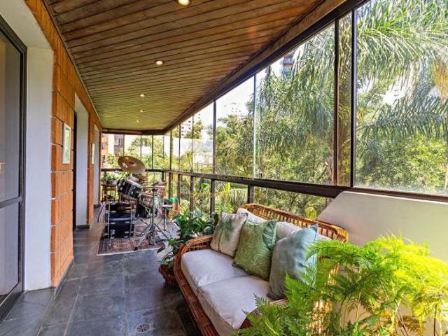 Apartamento com 3 quartos a venda no Morumbi!