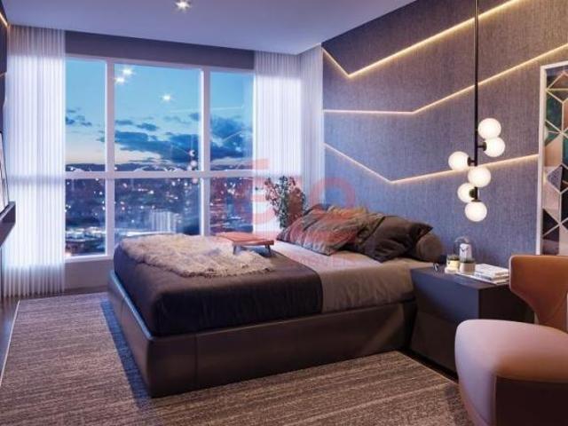 Apartamento com 3 quartos à venda por R$ 3250000.00, 173.47 m2 ZONA 03 MARINGA/PR