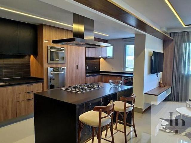 Apartamento com 3 Quartos Ao Lado do Metrô,101 m² em Venda em Aguas Norte