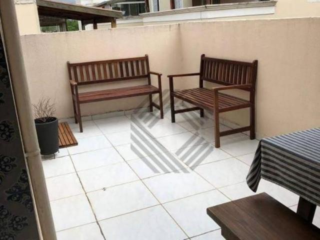 Apartamento com 3 quartos, armários modulados e varanda espaçosa à venda no Condomínio Saragoza Em