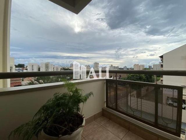 Apartamento com 3 quartos, Bom Jardim, São José do Rio Preto R$ 700 mil, Cod: 8506