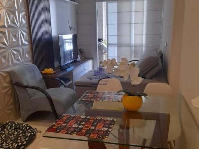 Apartamento com 3 quartos com suite e duas vagas de garagem com 68m²
