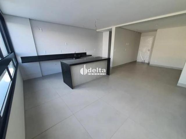 Apartamento com 3 quartos disponível para venda no bairro Nossa Senhora Aparecida em Uberlândia MG