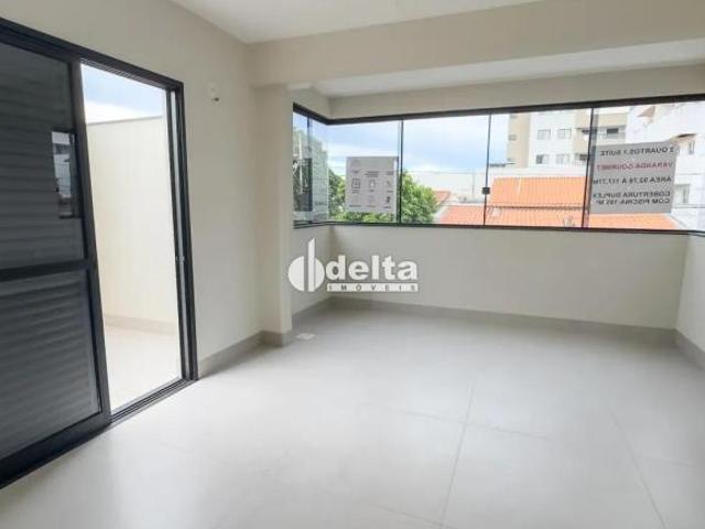 Apartamento com 3 quartos disponível para venda no Santa Mônica em Uberlândia MG