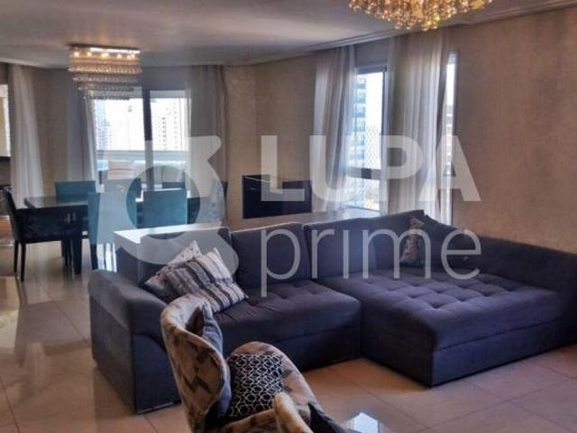 APARTAMENTO COM 3 QUARTOS E 3 VAGAS DE GARAGEM À VENDA EM SANTANA