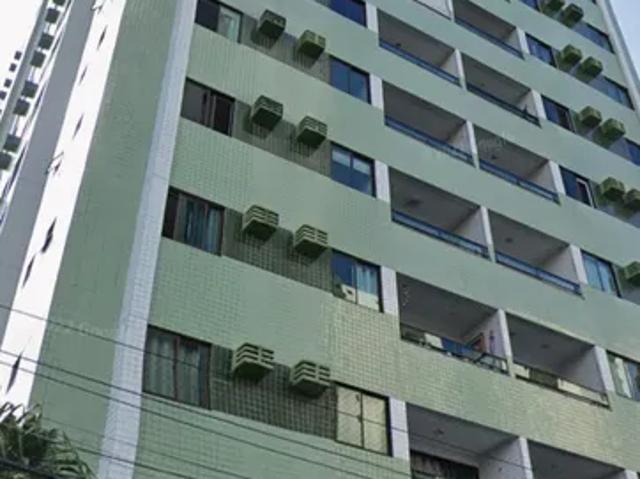 Apartamento com 3 Quartos e 3 banheiros à Venda, 67 m² por R$ 340.000