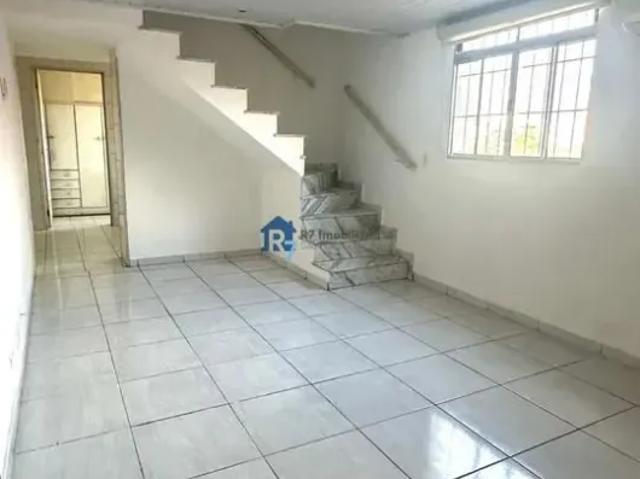Apartamento com 3 Quartos e 3 banheiros à Venda, 70 m² por R$ 370.000