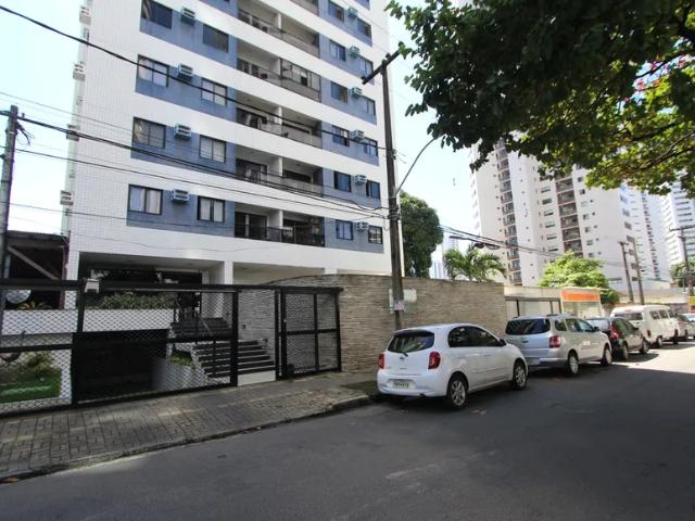 Apartamento com 3 Quartos e 3 banheiros à Venda, 70 m² por R$ 399.000