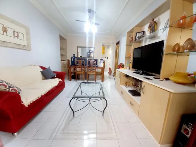 Apartamento com 3 Quartos e 3 banheiros à Venda, 87 m² por R$ 290.000
