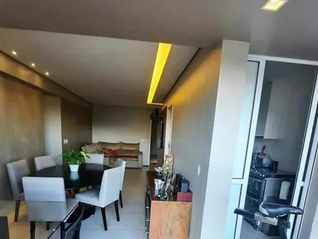 Apartamento com 3 Quartos e 3 banheiros à Venda, 87 m² por R$ 899.950