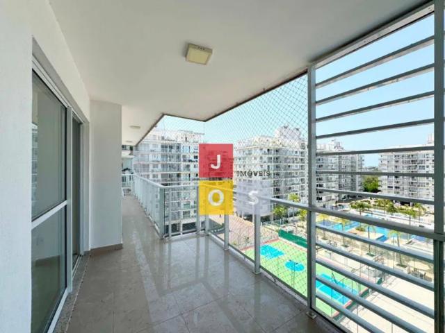 Apartamento com 3 Quartos e 3 banheiros à Venda, 93 m² por R$ 625.000
