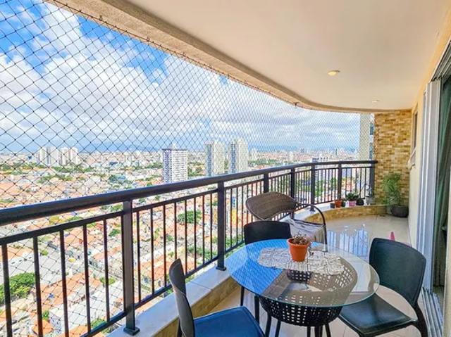 Apartamento com 3 Quartos e 3 banheiros à Venda, 90 m² por R$ 899.000