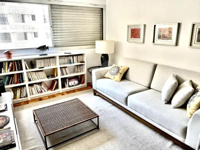Apartamento com 3 Quartos e 3 banheiros à Venda, 90 m² por R$ 920.000