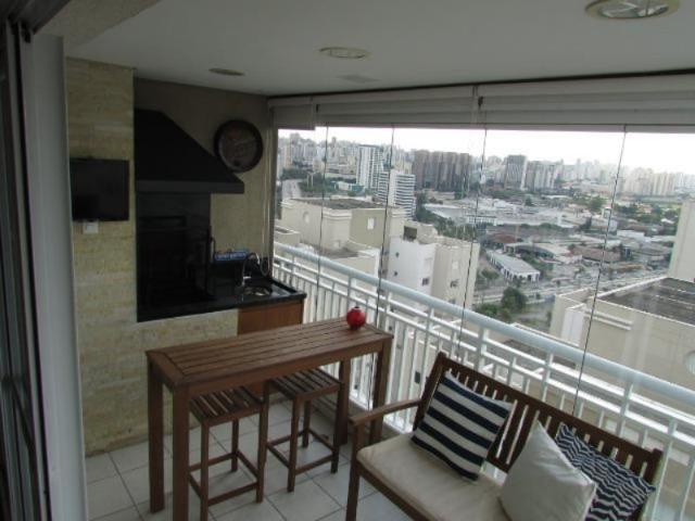 Apartamento com 3 Quartos e 3 banheiros à Venda, 96 m² por R$ 1.145.000