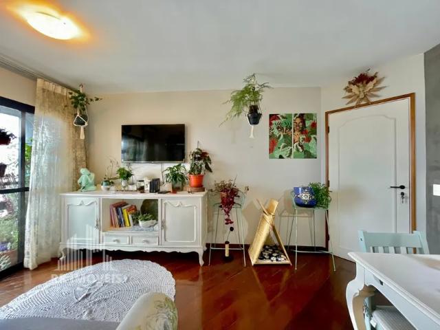 Apartamento com 3 Quartos e 3 banheiros à Venda, 98 m² por R$ 1.022.750