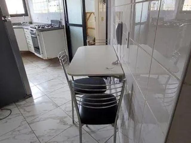 Apartamento com 3 Quartos e 3 banheiros à Venda, 99 m² por R$ 930.000