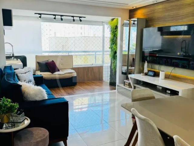 Apartamento com 3 Quartos e 3 banheiros à Venda, 100 m² por R$ 860.000