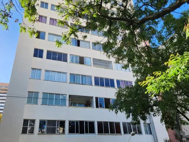 Apartamento com 3 Quartos e 3 banheiros à Venda, 101 m² por R$ 370.000