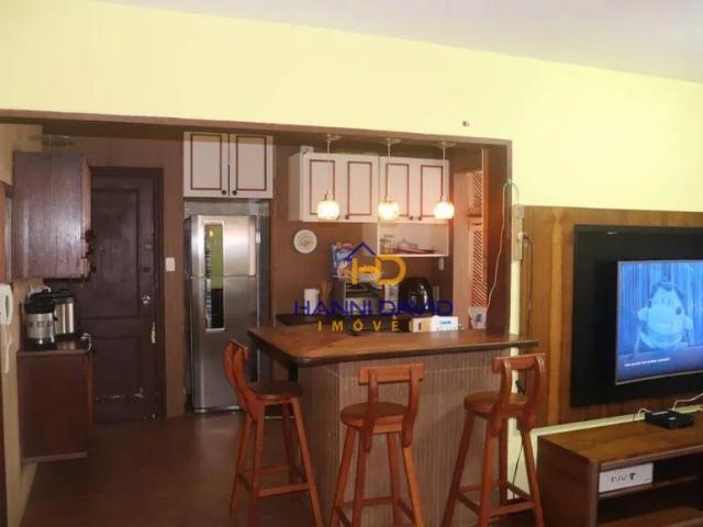 Apartamento com 3 Quartos e 3 banheiros à Venda, 102 m² por R$ 920.000