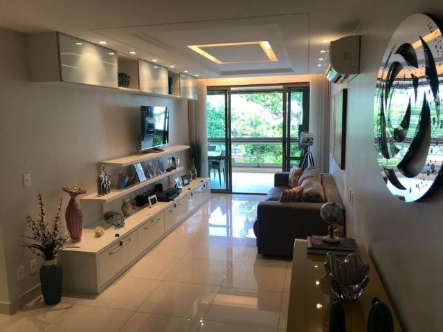 Apartamento com 3 Quartos e 3 banheiros à Venda, 105 m² por R$ 1.040.000
