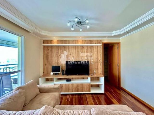 Apartamento com 3 Quartos e 3 banheiros à Venda, 107 m²