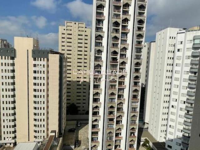 Apartamento com 3 Quartos e 3 banheiros à Venda, 111 m² por R$ 1.498.600