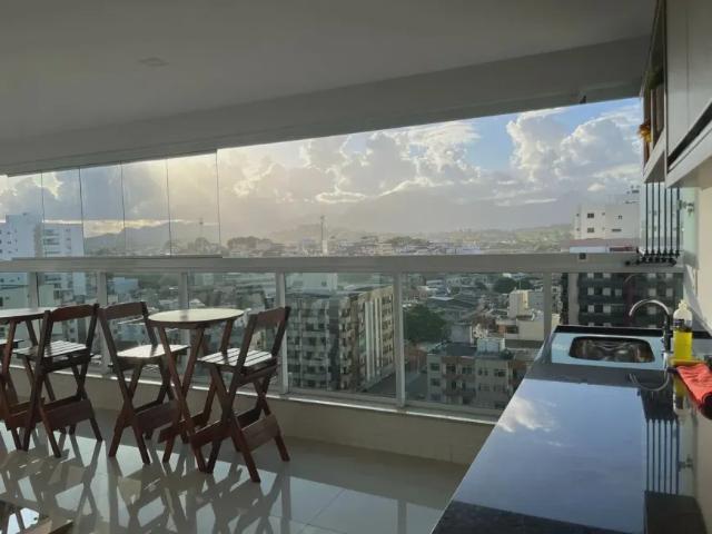 Apartamento com 3 Quartos e 3 banheiros à Venda, 113 m² por R$ 942.000