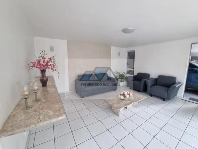 Apartamento com 3 Quartos e 3 banheiros à Venda, 120 m² por R$ 480.000