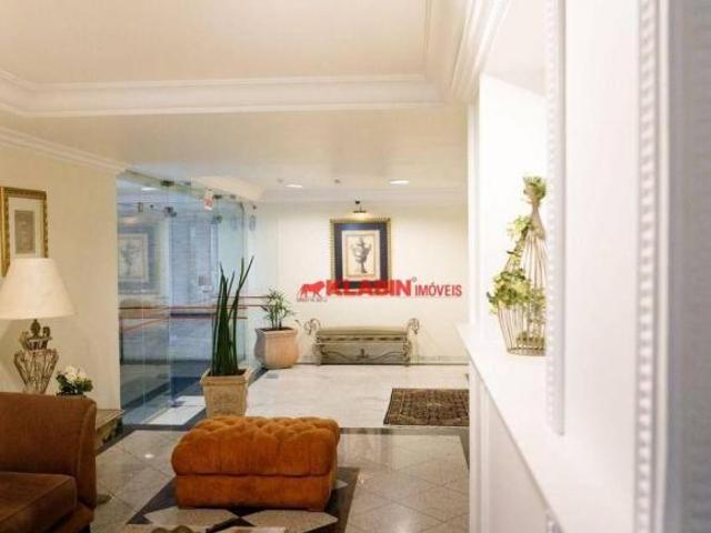 Apartamento com 3 Quartos e 3 banheiros à Venda, 130 m² por R$ 1.500.000