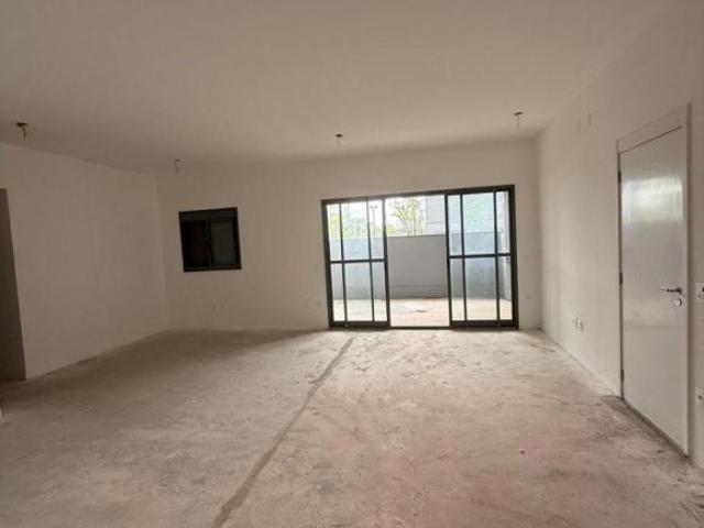 Apartamento com 3 Quartos e 3 banheiros à Venda, 132 m²